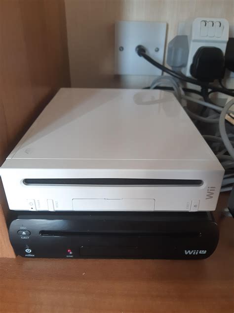 Is This A Good Way To Stack Up My Wii Consoles Rwiiu