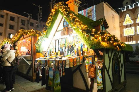 Коледен базар в Крайова Румъния 2024 програма хотели