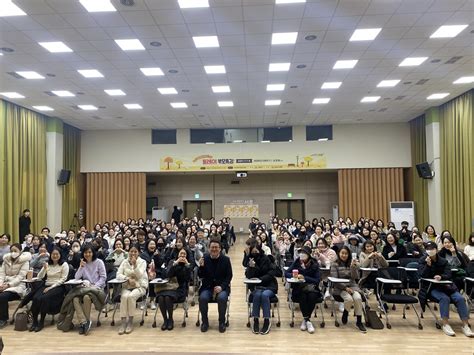 2023년 서초구 하반기릴레이부모특강 5 서초구청와 서초유스센터가 서초스마트유스센터 톡톡센터