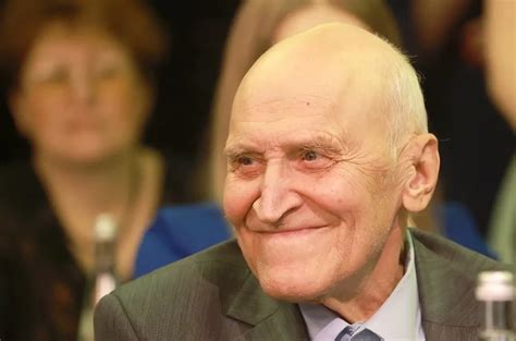 Mash Рост Николая Дроздова уменьшился на 10 см из за остеопороза