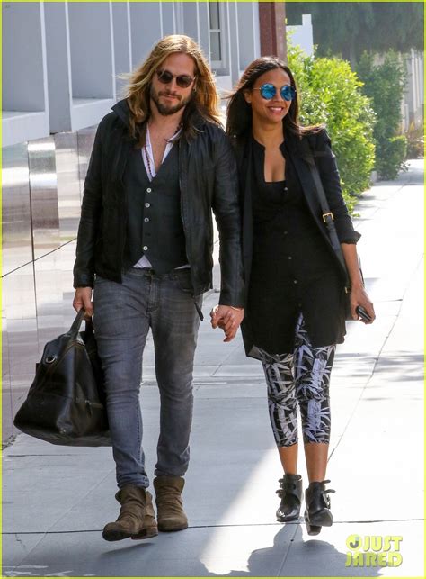 Zoe Saldana Shares Hardest Part Of Raising Twin Babes Photo Zoe Saldana Pictures