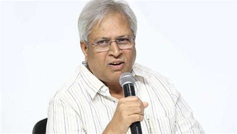 Undavalli Arun Kumar ఏపీ విభజన కేసు ఇది శుభపరిణామం Ntv Telugu
