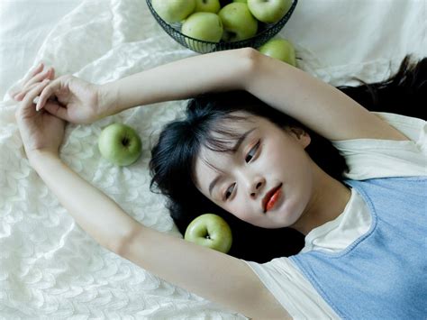 一兜青苹果 洪小漩 站酷ZCOOL