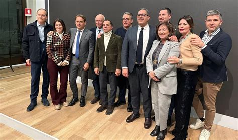 Regionali Il Candidato Potrebbe Essere Un Fedelissimo Di Toti Primocanaleit Le Notizie