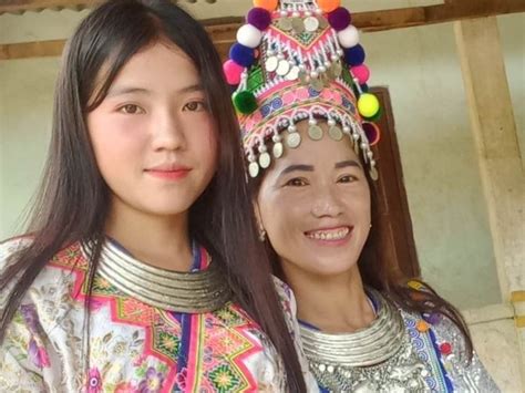 라오스몽족 여행결혼 공유 Band