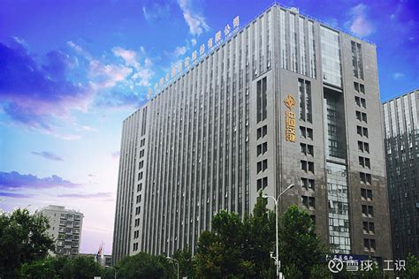 中国交建的野心：再造一个上市“巨无霸” 1月17日，上海证券交易所公布的《 中信证券 股份有限公司关于中国交通建设股份有限公司分拆所属子公司