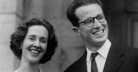 Felipe Vi Firma La Amnistía Pero Balduino De Bélgica Se Libró Del Aborto El Truco De Un Rey