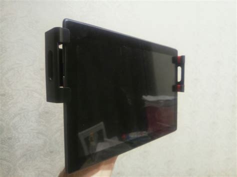 Крепление для планшета на подголовник — Honda Elysion 2 4 л 2004 года аксессуары Drive2