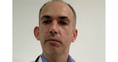 Шеф на болница подкара линейка за да спаси жена 24 Здраве