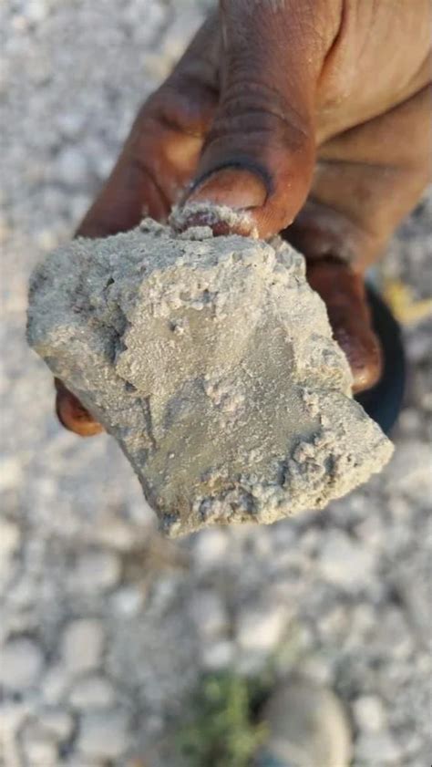 Attapulgite Lumps Powder Granules Packaging Size 50 Kg At Best Price
