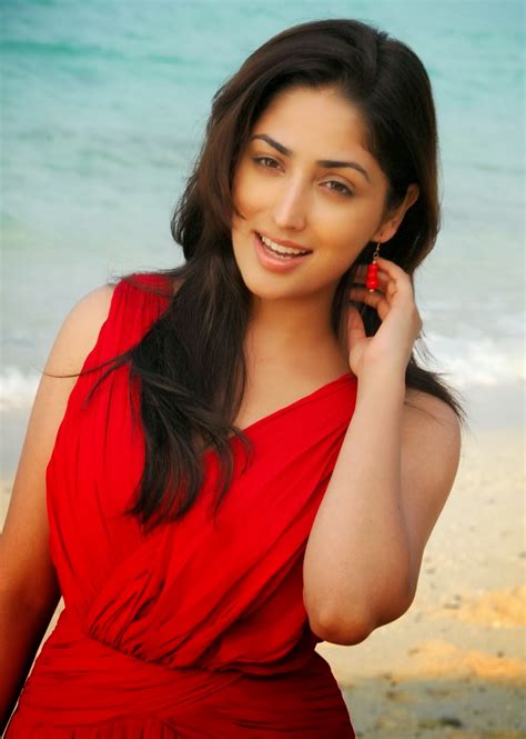 Yami Gautam Hot And Sexy Photos From Telugu Film Yuddham Beautiful