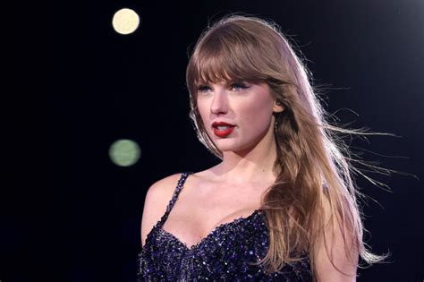 Latest Clark Hunt Unexpectedly “owes” Taylor Swift As Kansas City Chiefs Owner Receives Massive