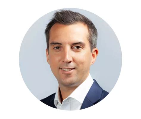 Framing A Winning Data Monetization Strategy And Naviga Kpmg Thailand