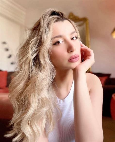 Picture Of Sara El Tounsi