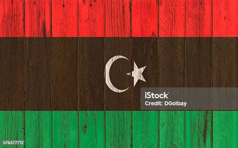 나무 프레임에 그려진 리비아의 국기 0명에 대한 스톡 사진 및 기타 이미지 0명 기 리비아 Istock