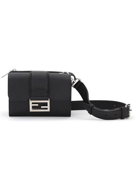 디스패치 스타일 올해 프랑스 노란 동전 모으기 행사에 지드래곤 블랙핑크 로제 그리고 방탄소년단 제이홉이 출연합니다 해당 공연은 프랑스 마크롱 여사가