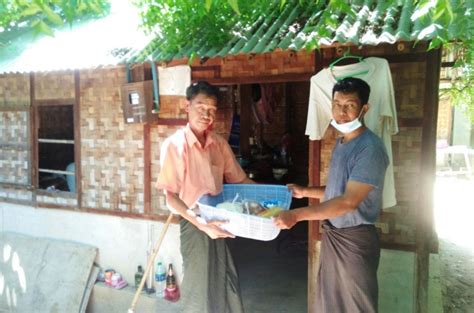 ကိုဗစ် ၁၉ ကူးစက်ရောဂါ ကာလအတွင်းအခက်အခဲရှိနေသည့် ပုဂံဒေသဘုရား ဈေးရောင်း