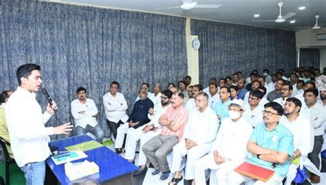 Tmc ২ বছর পর ধর্মতলায় শহিদ সমাবেশ চাঁদা তোলা যাবে না কড়া বার্তা