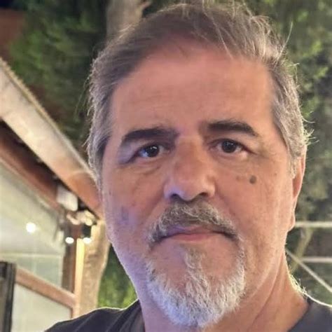 Daniel Singer Youtube