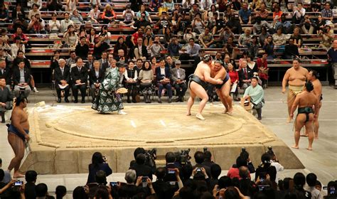 古式大相撲を10月7日に開催、平安時代の伝統文化を再現 豊昇龍と大の里の三段構えも 大相撲写真ニュース 日刊スポーツ