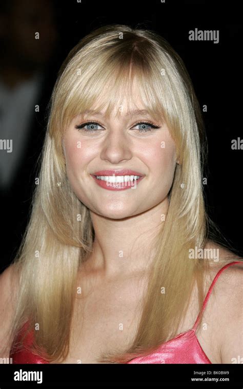 Carly Schroeder Firewall Schauspielerin Carly Schroeder Usa