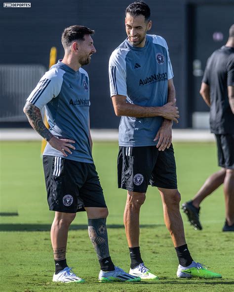 Lakmal Sampath Lakmal Sampath • Threads Say More