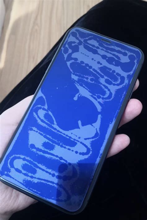 拯救手残星人的绝佳手机贴膜神器 知乎