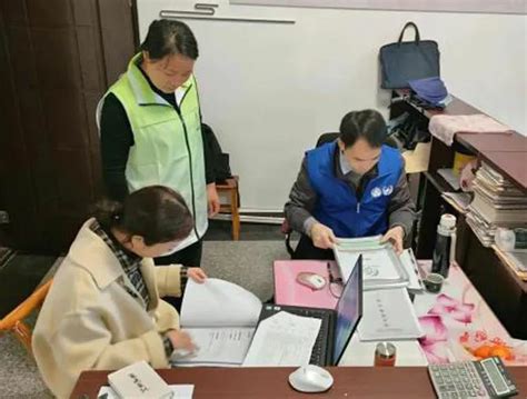 慈利社工站以评促提升以导助成长助力慈利县基层社会工作服务站星级社工站建设工作 湖南省乐善社会工作发展中心 村村通