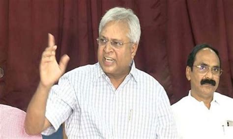 ఇది వైసీపీకి మైనస్సే ఉండవల్లి కీలక వ్యాఖ్యలు