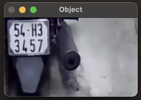 Image Custom Object Detection Model Not Detecting Proper Coordinates