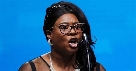 Journal De La Reyna World News Today Lynnette Diamond Hardaway