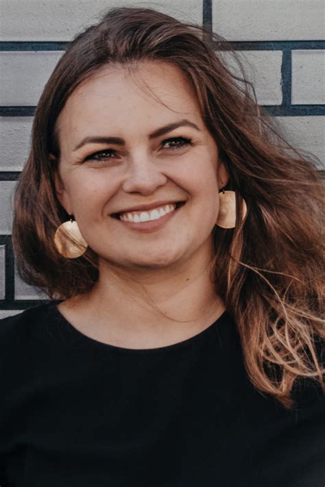 Fee Badenius Pop Up Comedy