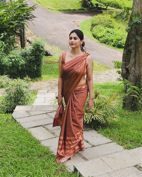 Sruthi Lakshmi Rmalludesi