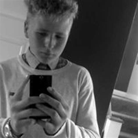 Stream Sam Carpenter Music Listen To Songs Albums Playlists For Free On SoundCloud