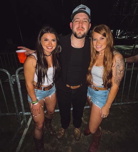Hannah Barron Hannahbarron96 • Instagram Photos And Videos