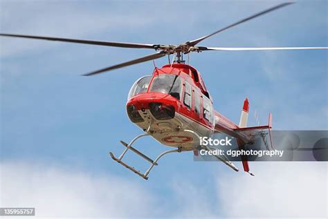 응급 의료 헬리콥터 헬리콥터에 대한 스톡 사진 및 기타 이미지 헬리콥터 건강관리와 의술 구조 Istock