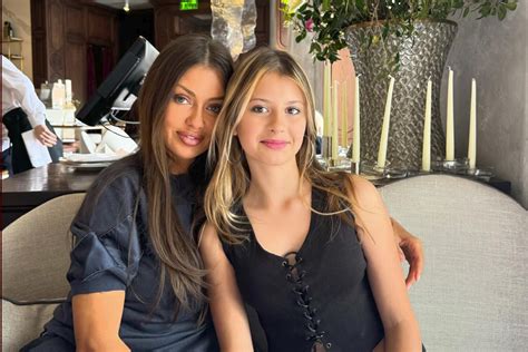 Дочь Виктории Бони попросила забрать ее из Лондона Газетаru Новости