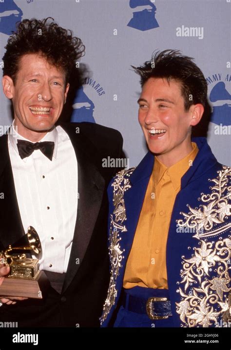 Lyle Lovett And Kd Lang At The 32nd Annual Grammy Awards On February