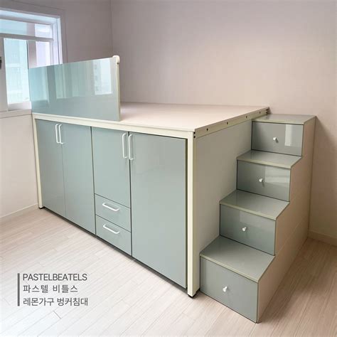 레몬가구 레몬가구 🍋 서랍이 많이 필요하다면 바로 페르시아가 정답이죠 8칸의 서랍이 용도별 계절별 옷을 이동할 필요없이 완벽하게 수납해 주니까요 뒷편 히든공간도