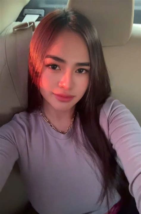 Shusi Indonesian Escort In Mumbai