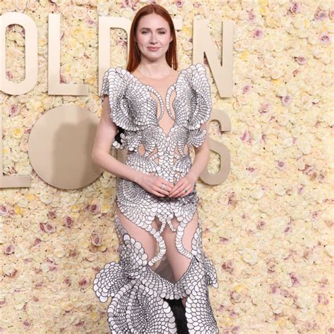 Karen Gillan Didn T Stop Crying For Days After Watching The Life Of Chuck Movie News