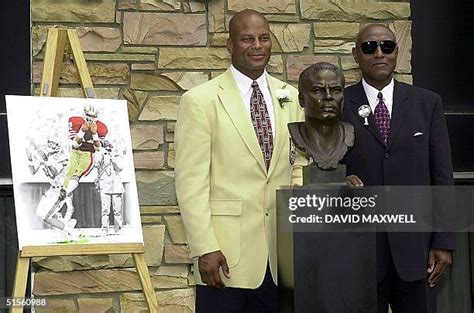 907 Ronnie Lott Photos And High Res Pictures Getty Images
