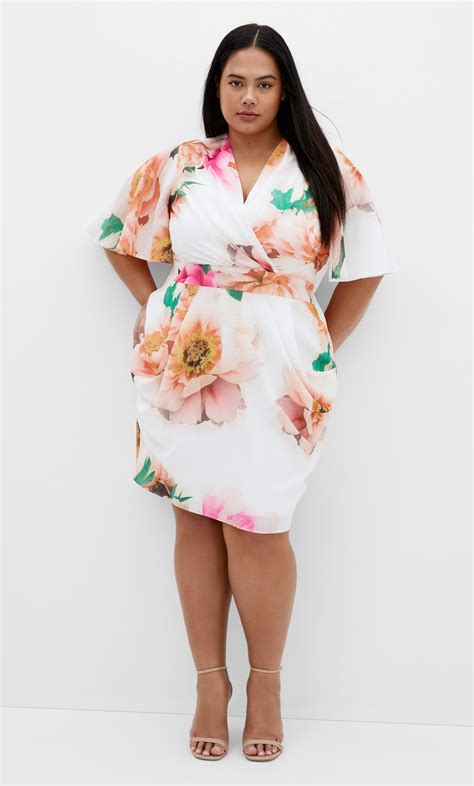 Womens Plus Size 8 Floral Dresses For Your Spring Wardrobe City Chic