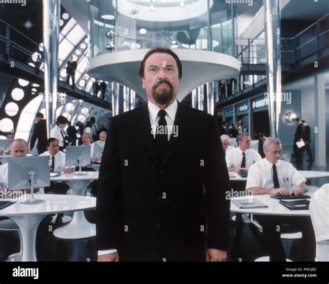 Film Still Publicity Still From Men In Black Ii Rip Torn © 2002