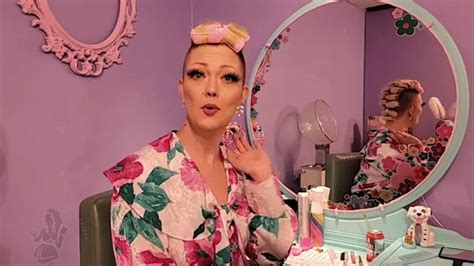 Tight Curl Roller Set And Teasing For Sissy And Stylist PORNMEKA