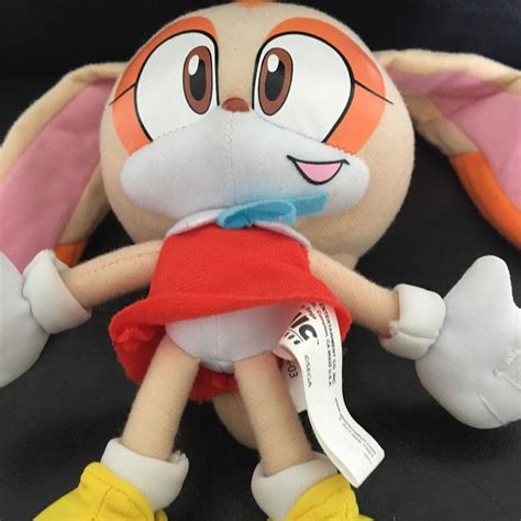 Great Eastern Sonic The Hedgehog Cream The Rabbit 7 5 Plush 1821487839