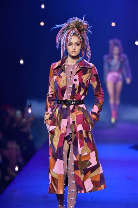 Gigi Hadid At Marc Jacobs Runway Show At New York Fashion Week 09 15