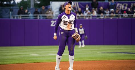 13th Seeded Husky Softball Opens Postseason At Home Vs Lehigh Uw Dawg