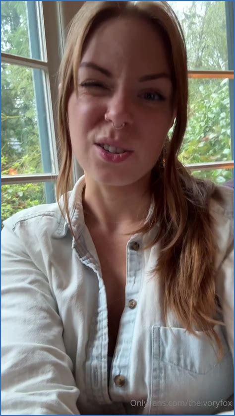 Onlyfans 24 12 10 The Ivory Fox Texting Her Bully 2024 Xxx Vertical