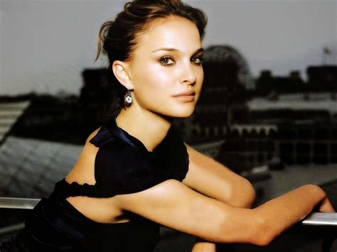 Natalie Portman Beautiful Wallpapers